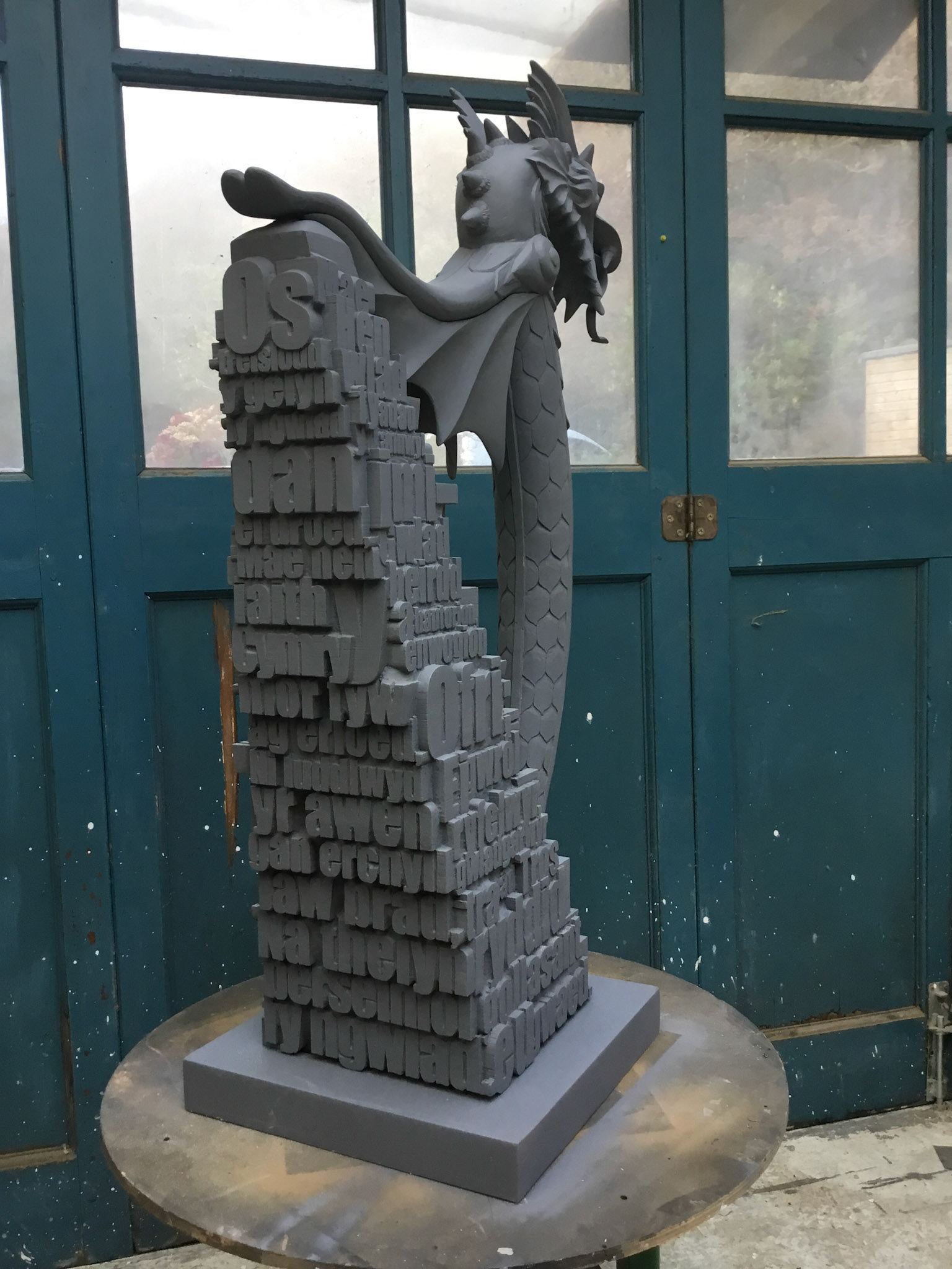 Rubin Eynon - Welsh National Anthem sculpture