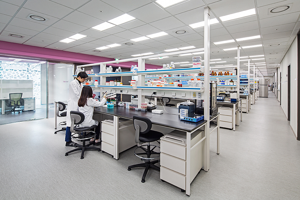 Photographer Juneyoung Lim - Cha bio complex