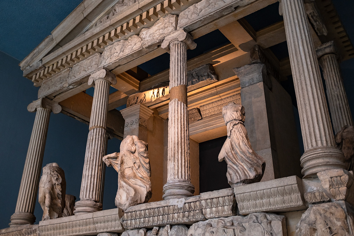 Vassily Kritis Portfolio - The Parthenon Marbles