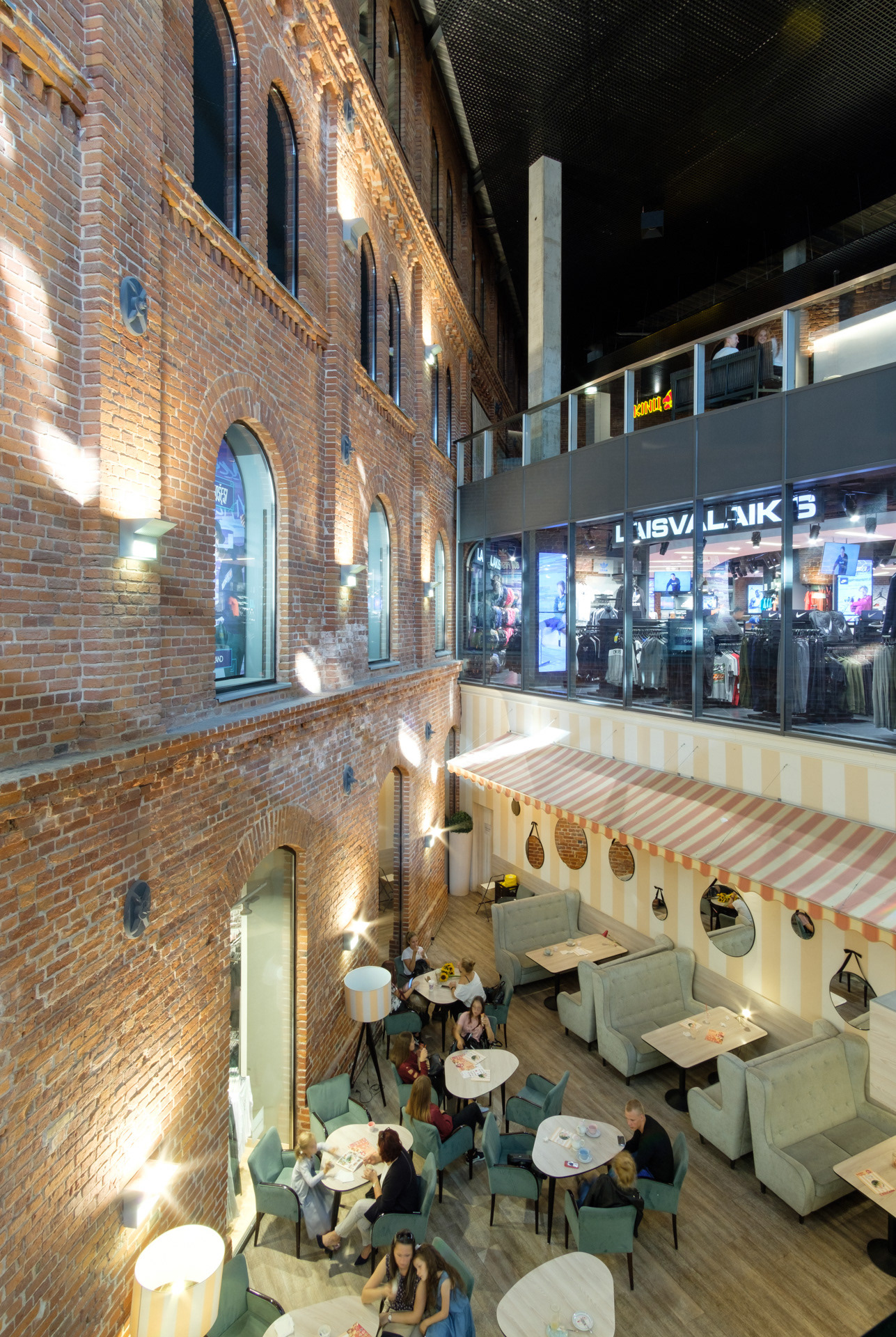 Martynas Slapsys Photography - Akropolis Kaunas