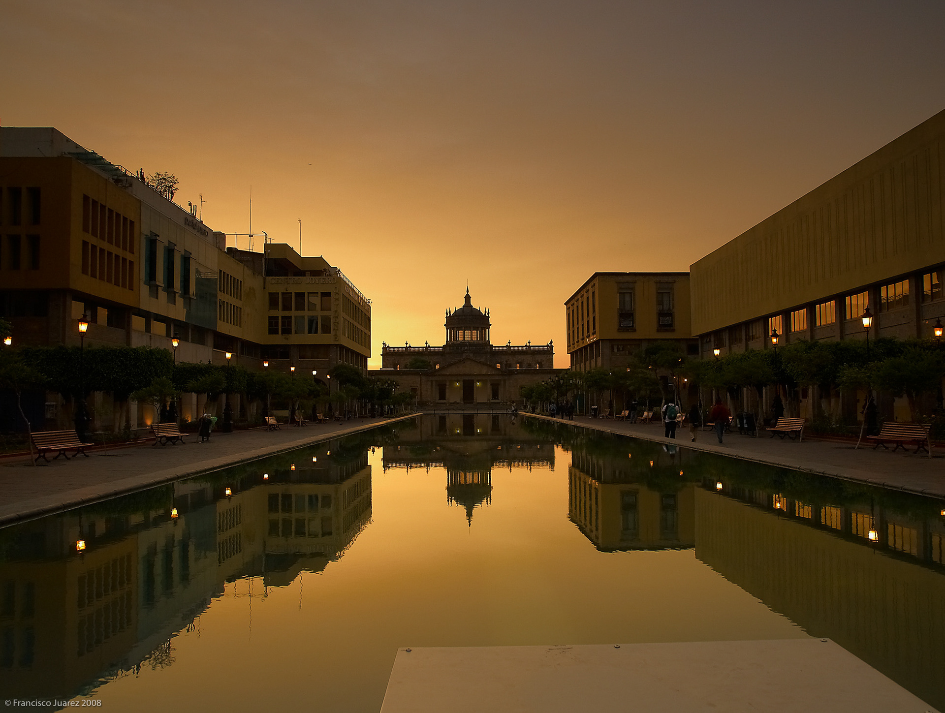 Paco Juarez - Arquitectura y Ciudad