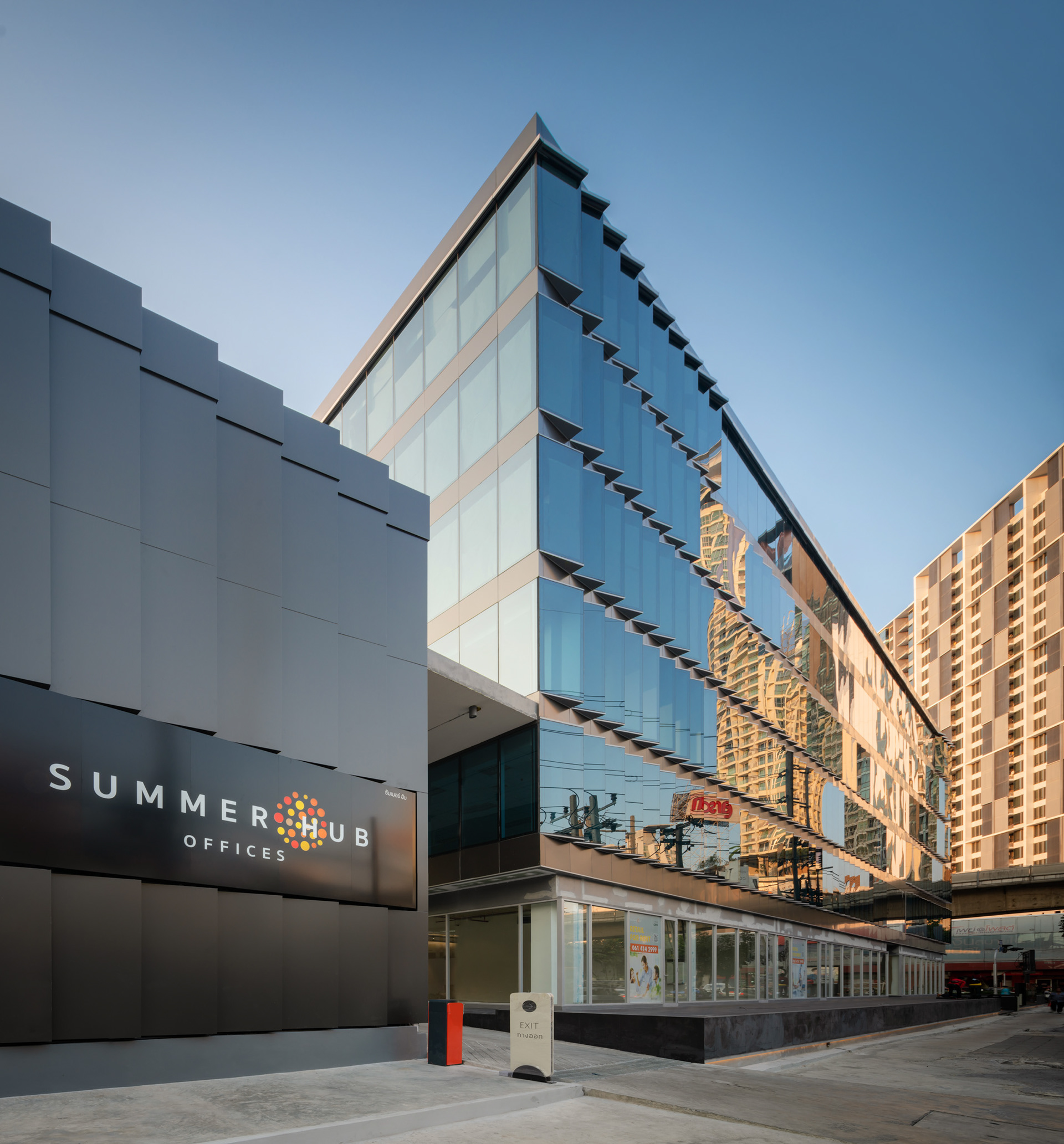 PanoramicStudio - SUMMER HUB OFFICES & SUMMER HILL