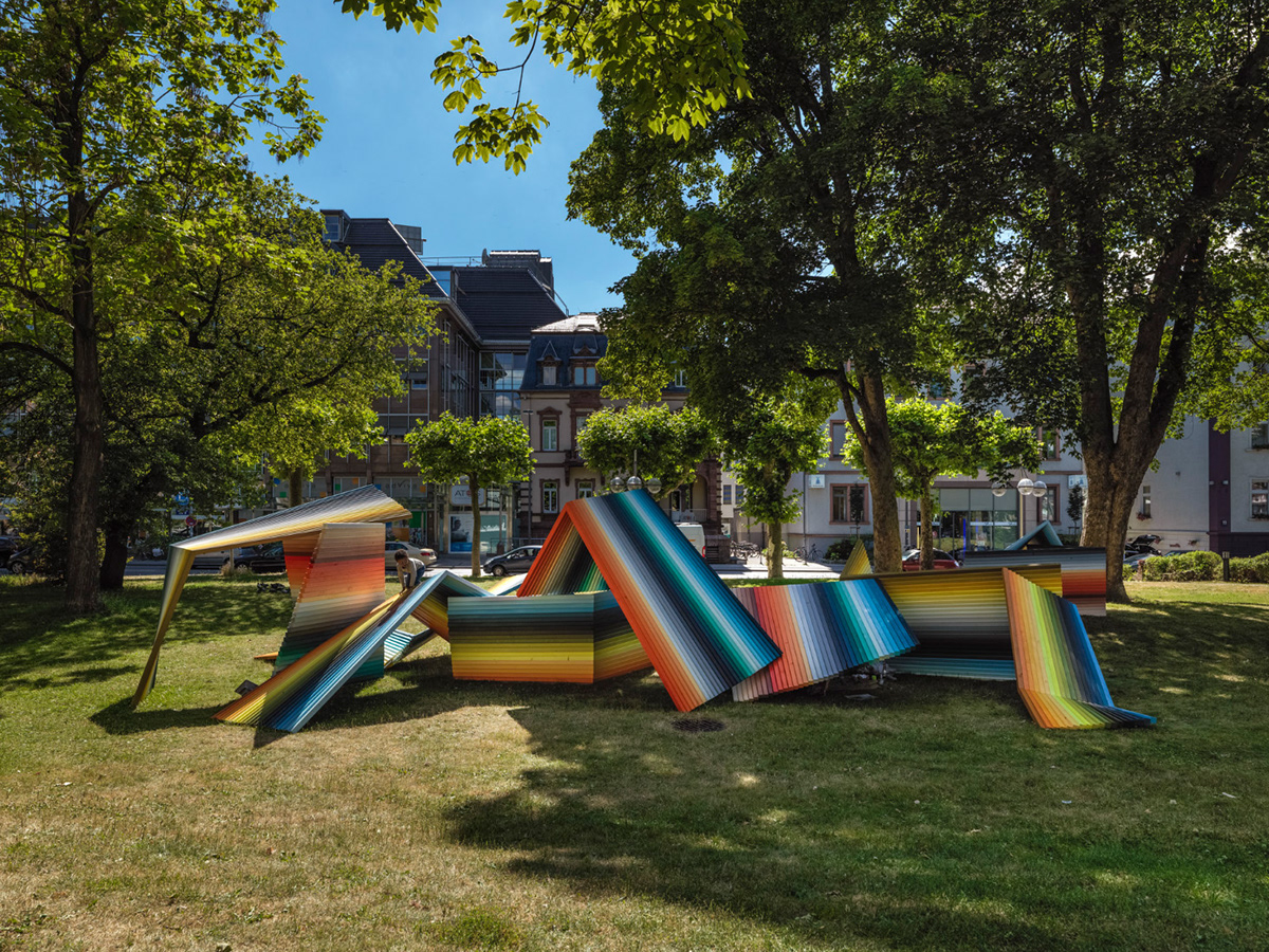 TOMISLAV TOPIC / QUINTESSENZ - Visual Artist (Berlin)