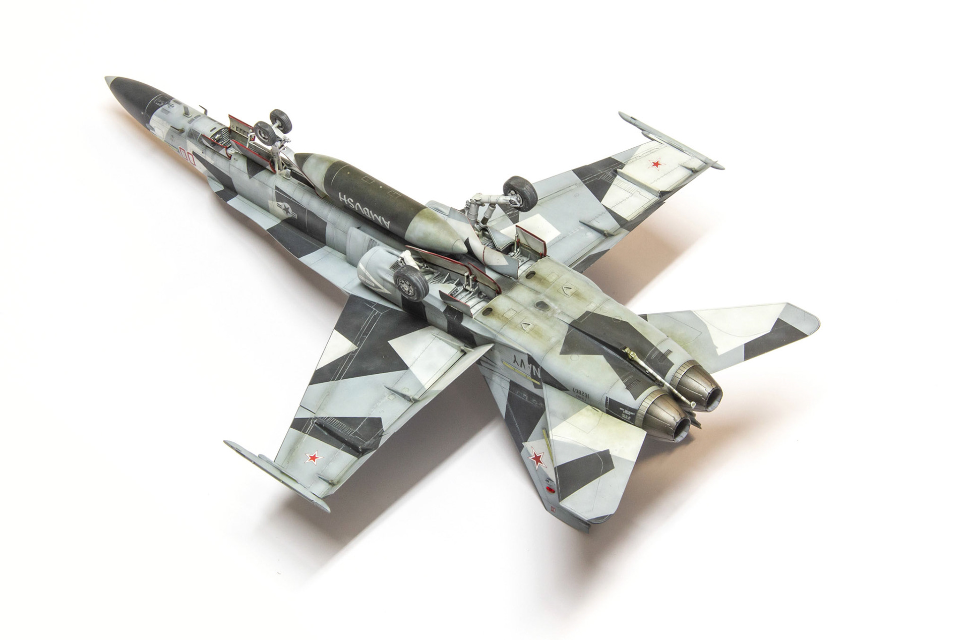 JR miniatures - F/A 18 Hornet / 1:48 Kinetic