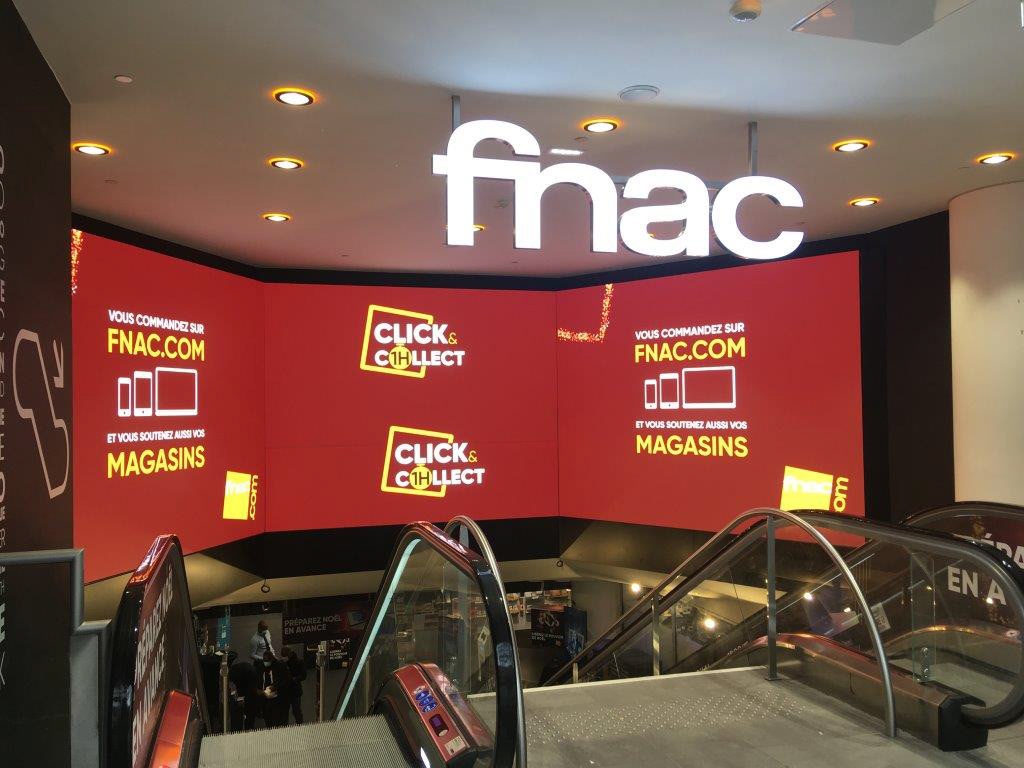 f8 arquitecturas - Fnac Champs Élysées - Paris