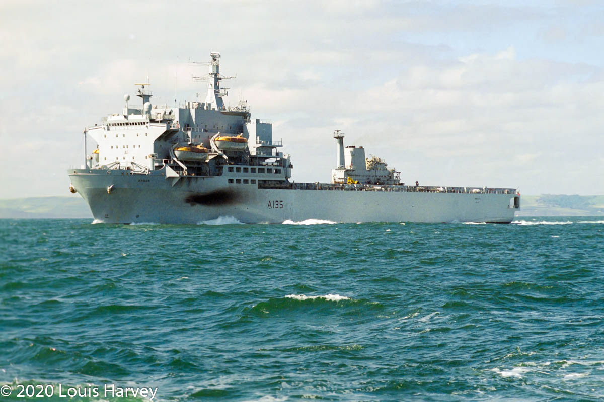 Louis Harvey - My Portfolio - RNR Crewed Minesweepers at Sea - 1991 & 1992