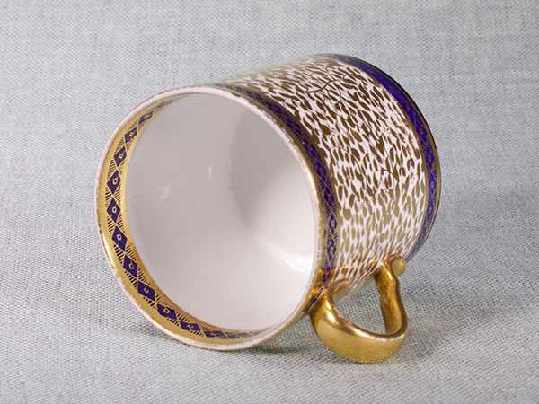 Antiquespode - Pattern 909